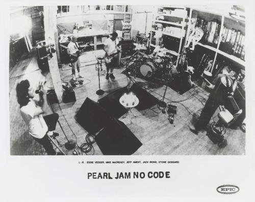 Pearl Jam's 'NO CODE' Album Saved my Life (Sort Of)... - Burning Blogger